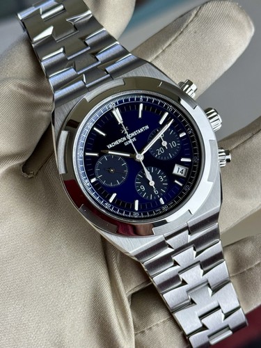 Vacheron Constantin Overseas Chronograph 42mm Blue Dial 5520V 2025 NEW ...