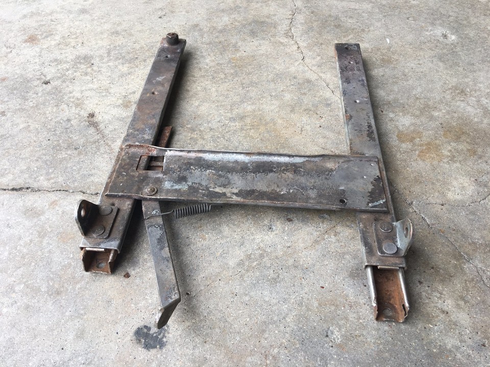 Triumph TR6 Seat Rack Slider B | eBay