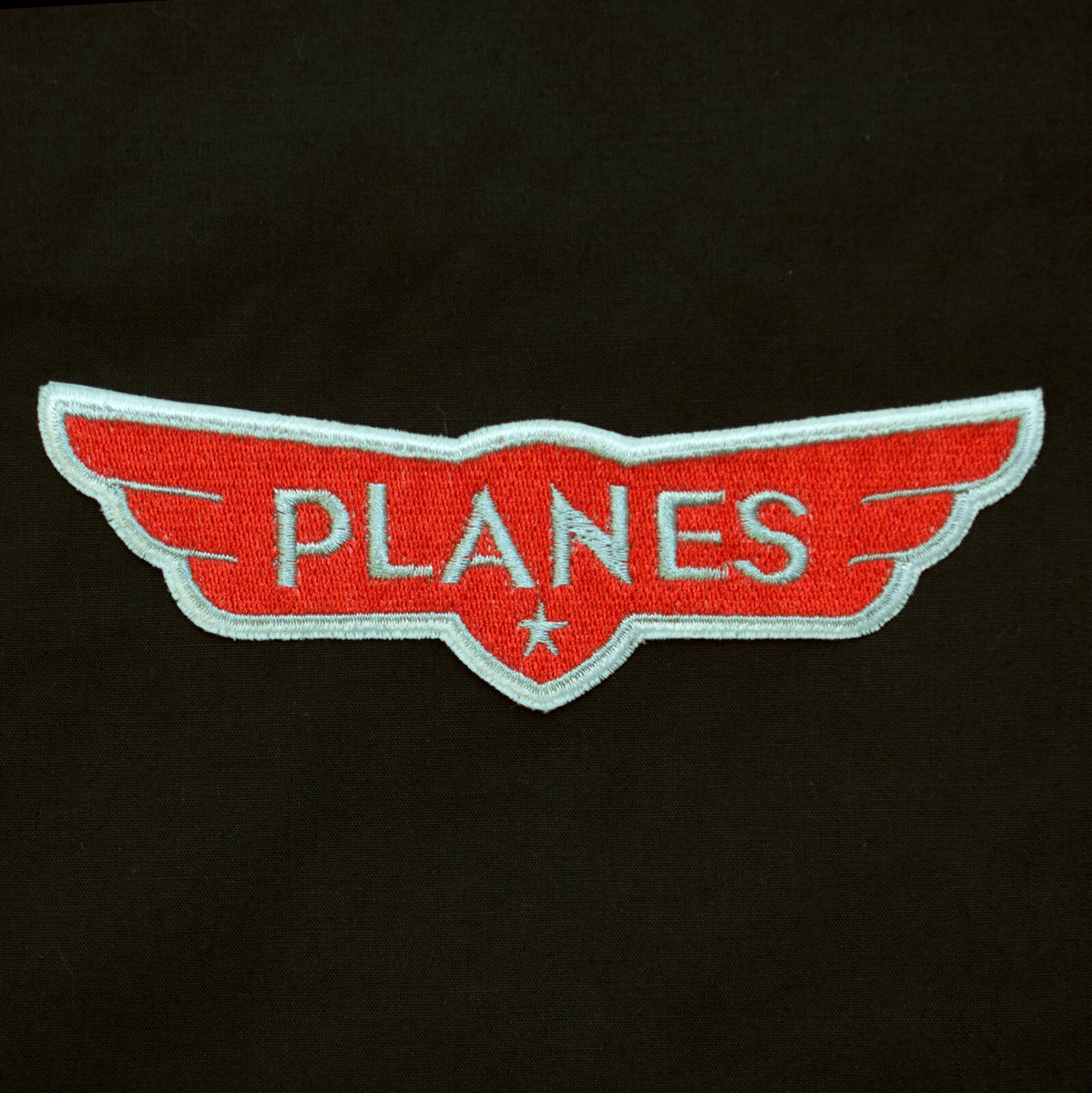 Planes 2 Logo FAA Investigating After 2 United Planes Touch At Boston