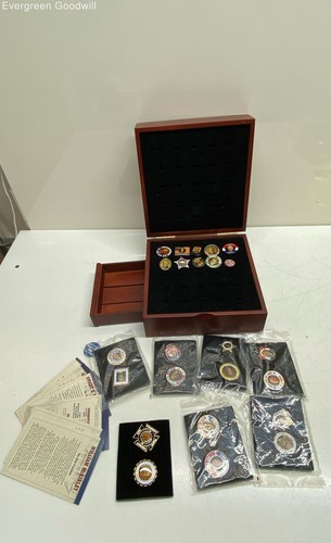 W&W The Presidential Pin Collection Box | eBay