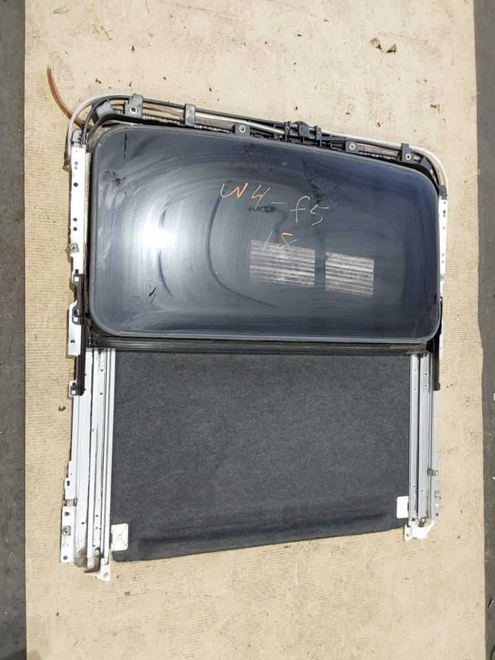 2001-2011 TOYOTA CAMRY SUNROOF SUNROOF WINDOW GLASS ASSEMBLY OEM | eBay