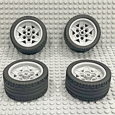 Lego Technic Wheels 56908 (43.2mm D. x 26mm) and Tires 41897 (56 x 28 ...