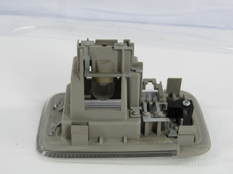 2005-2009 Subaru Outback Rear Cargo Overhead Console Dome Light Lamp ...