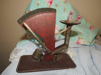 Scales - Scale Primitive Antique