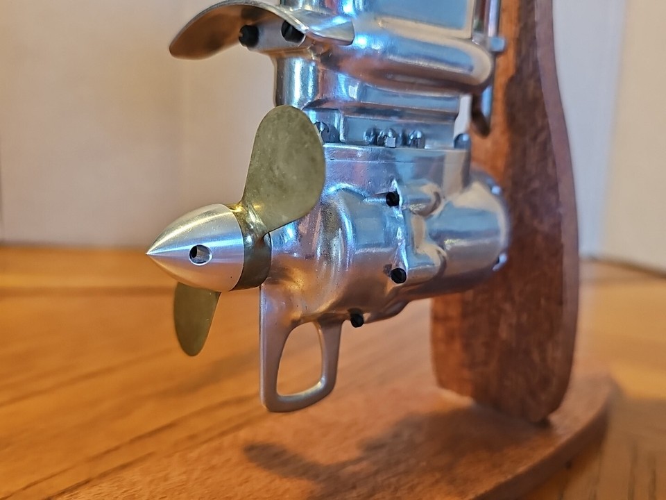 Ted Maciag Clarke Troller TWIN cylinder Toy Outboard Boat Motor 1:3 ...