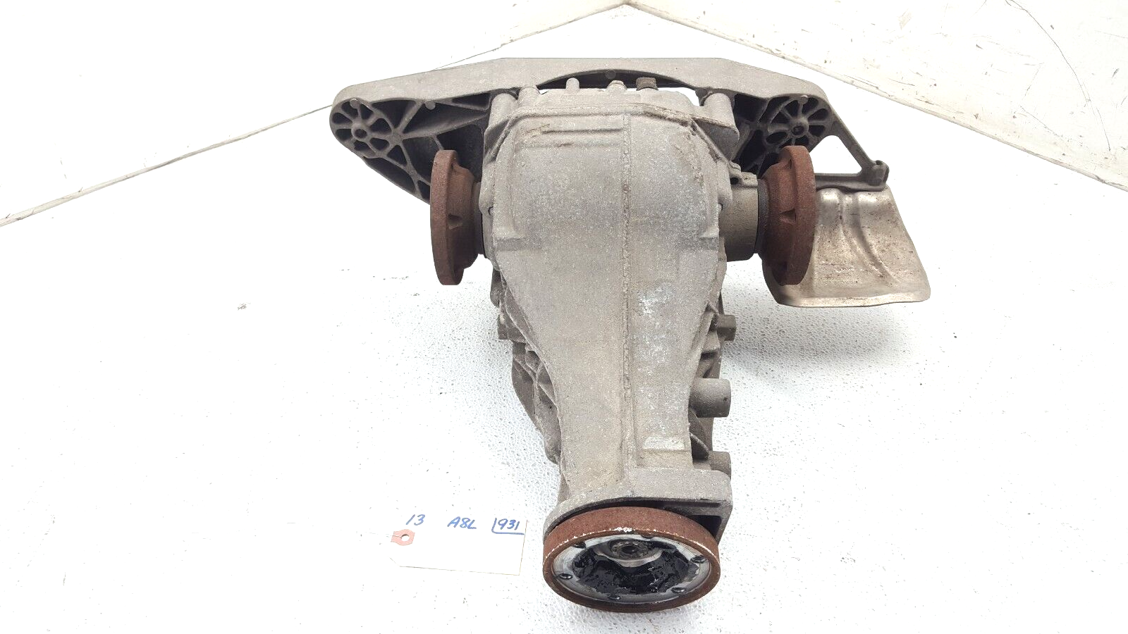 2011-2017 AUDI A8L D4 3.0L V6 REAR DIFFERENTIAL W/ BRACKET OEM. | eBay