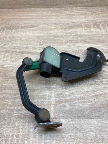 4F0907503 4F0616571J Hella Volkswagen Audi Seat Skoda Xenon Headlight ...