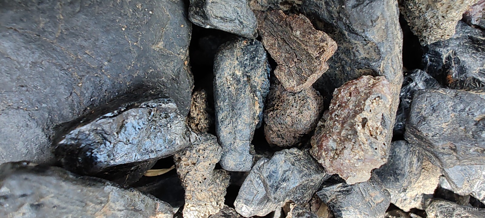 Pea Bituminous Coal & stabilized coke 7 oz hard sample assorted sizes ...