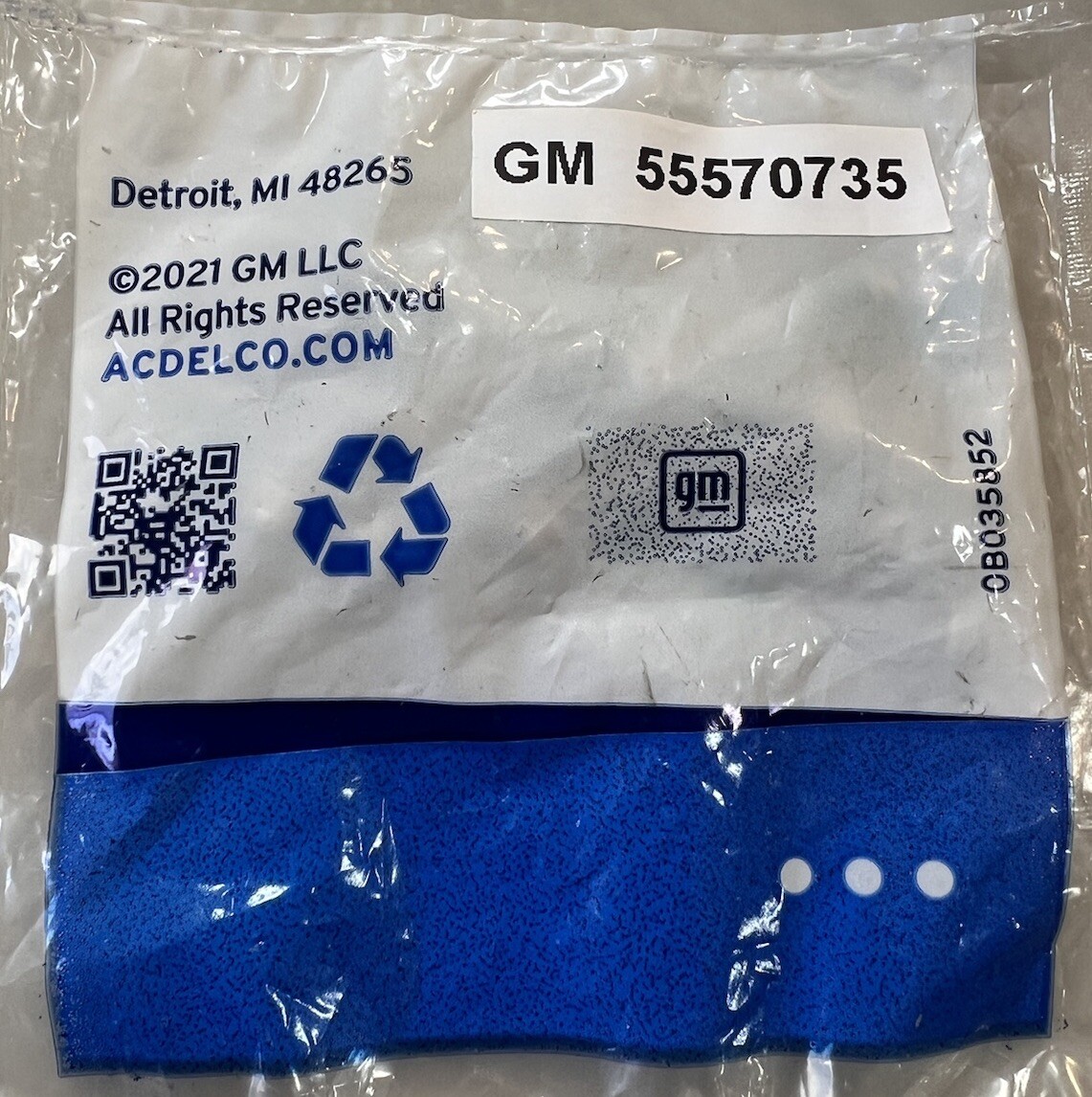 55570735 (10) GM GENUINE OEM Fuel Injector Retaining Bracket Bolt Bolts ...