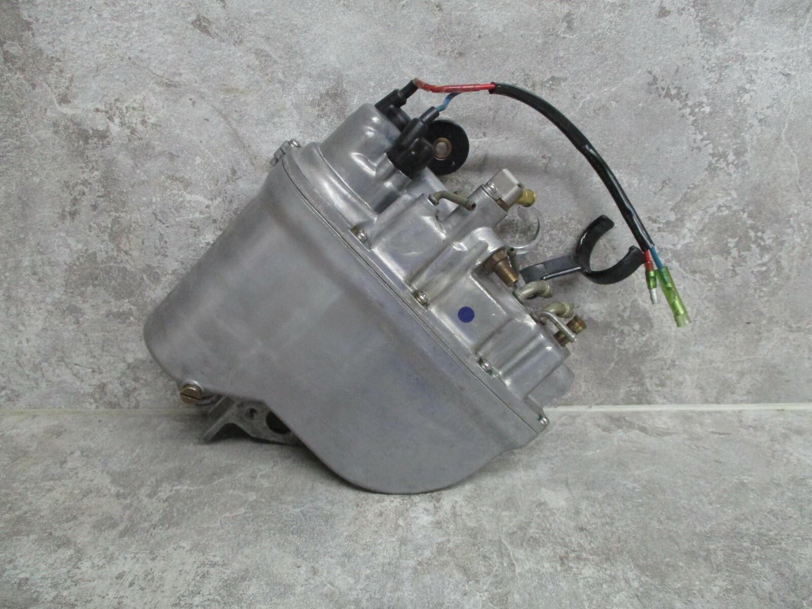 YAMAHA OEM VST TANK #68F-14182-01-00 WITH OEM PUMP PN 68F-13907-01-00 ...