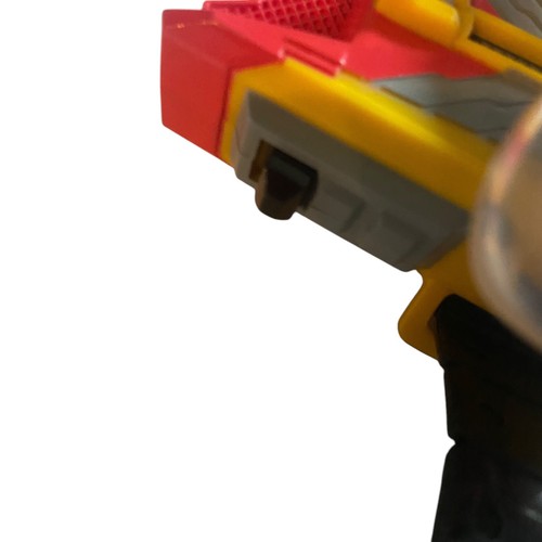 Teen Titans Go! Robin's Birdarang Bandai 2003 Toy Launcher Wristband ...