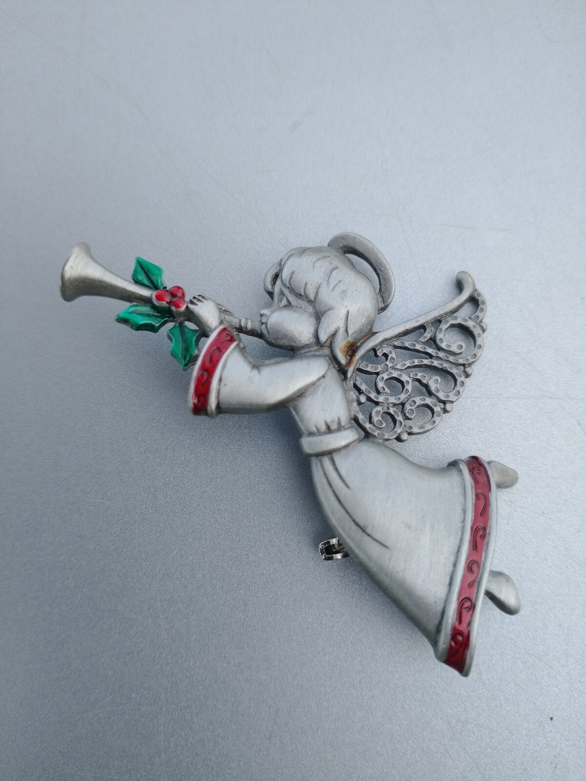 JJ Vintage Christmas Angel Blowing Horn Pin Brooch Si… - Gem