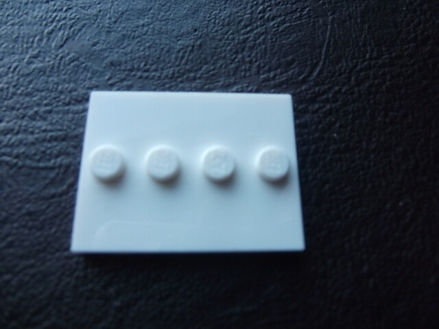 Lego 88646 Minifigure stand-Tile 3x4 with 4 studs (x1) | eBay UK