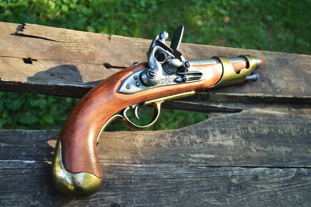 French Napoleonic Era Cavalry Flintlock Pistol - Lewis & Clark - Denix ...