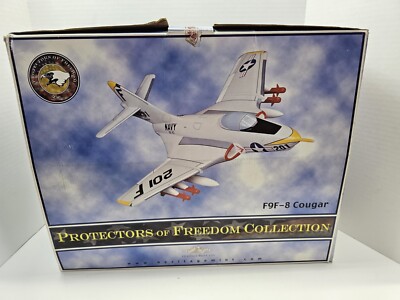 Grumman F9F-8 Cougar VF 43 Aircraft 1:32 Scale Executive Series Model ...