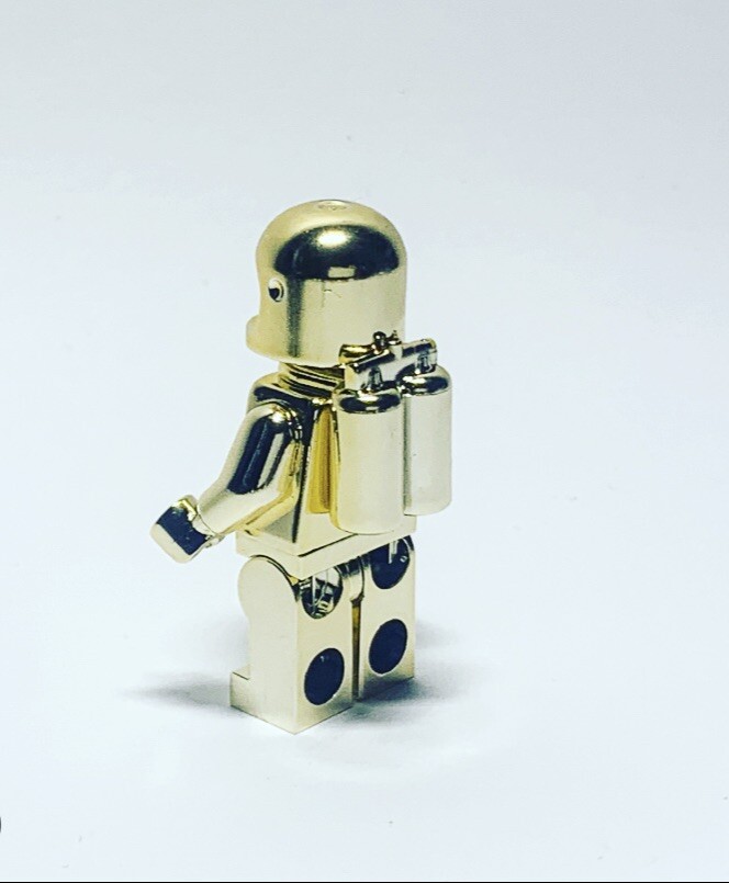 Lego Chrome Gold Plated Classic Space Astronaut mini figure RARE New ...