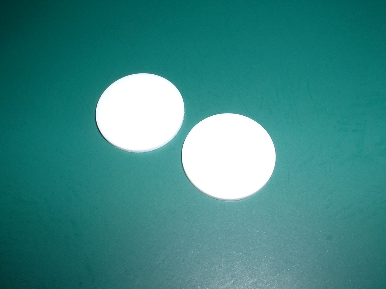 2MM THICK WHITE PTFE TEFLON ROUND FLAT PLASTIC DISCS HIGH TEMP LOW ...