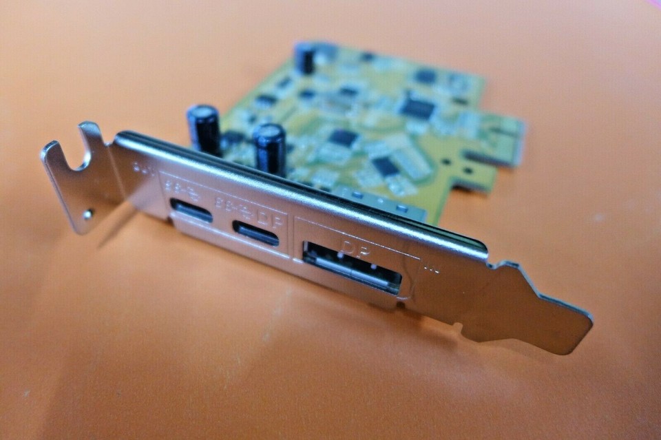 Dell USB 3.1 Gen 2 PCIe Network Adapter Card 2 Type-C 1 Display Port ...