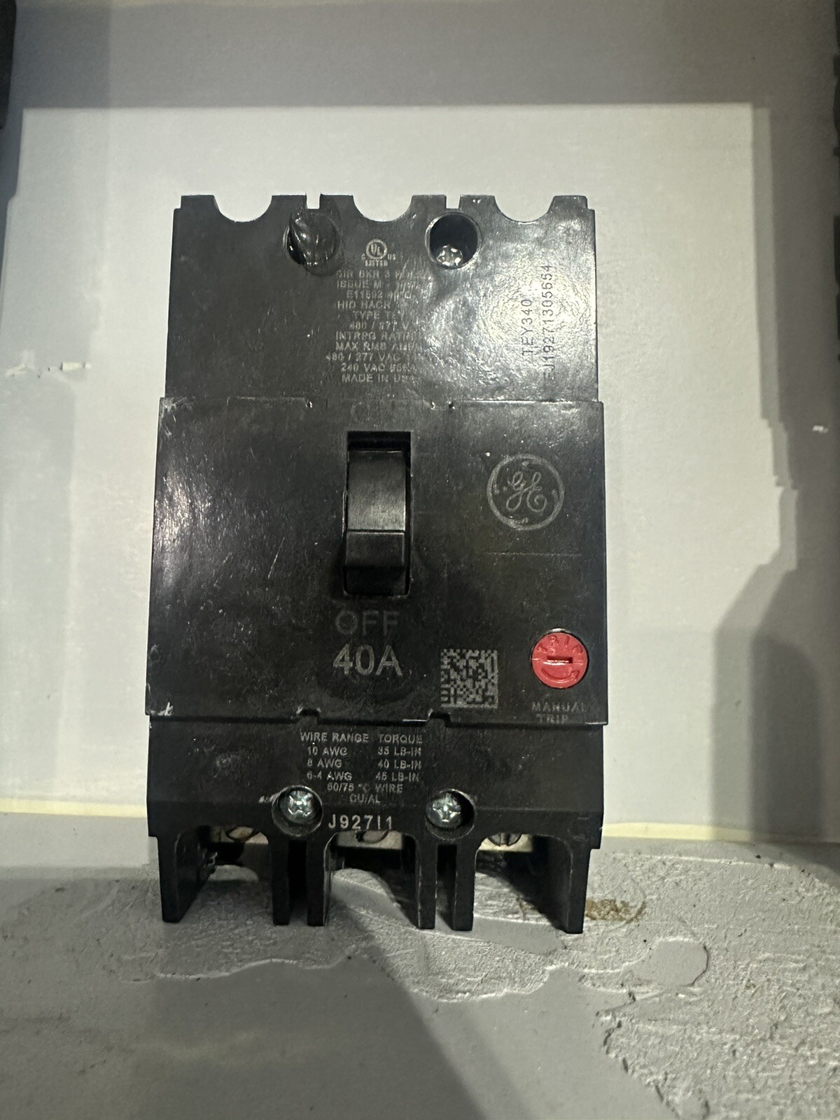 GE TEY340 3 Pole 40A 277/480 TEY Bolt On Circuit Breaker Used | eBay