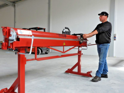 Portable sheet metal folder bender 2m RED LIGHT bending machine ...