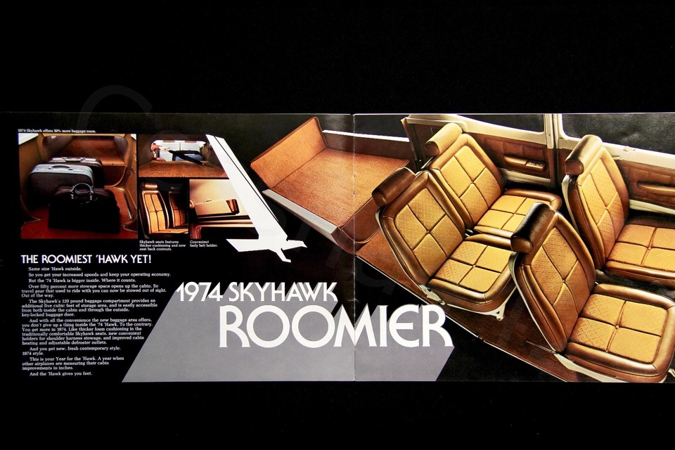 CESSNA 1974 Factory OEM SKYHAWK II Color Brochure Vintage USA 10 Pages ...
