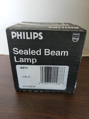 2 Phillips 4411 AUTO TRACTOR Bulb Sealed Lamp Beam 12V | eBay