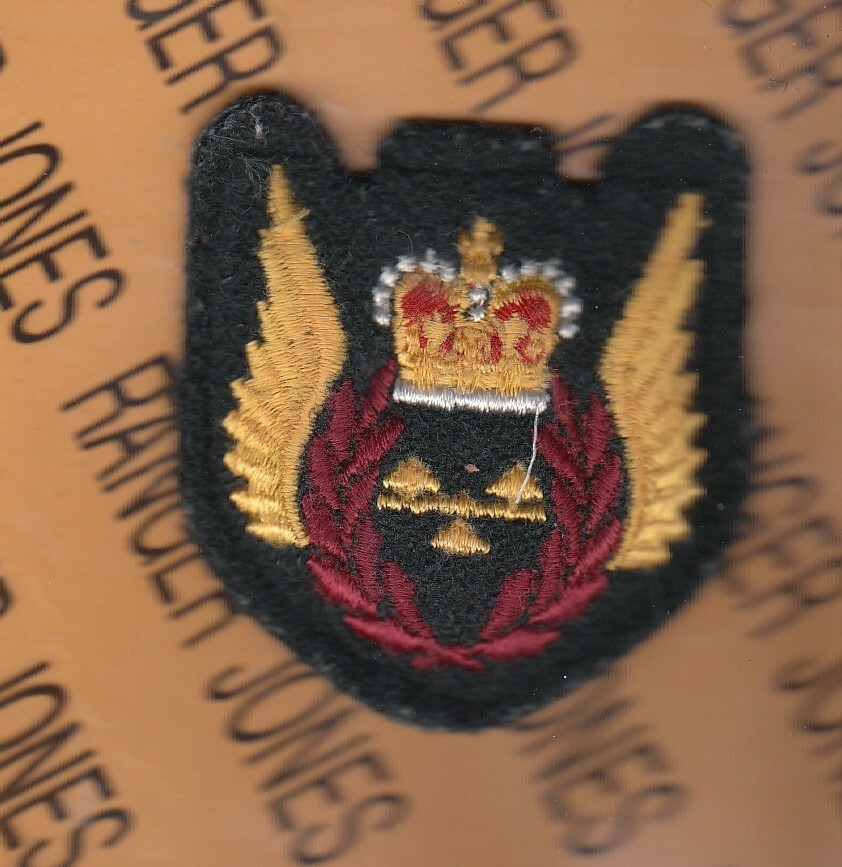 ROYAL CANADIAN AIR FORCE RCAF Loadmaster Obsolete Trade Badge 3" wool ...