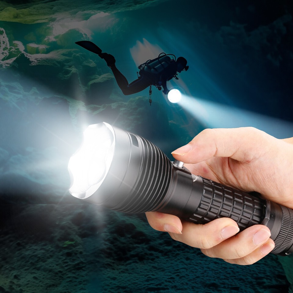 Super Bright LED Diving Flashlight Underwater Powerful P70 LED Scuba ...