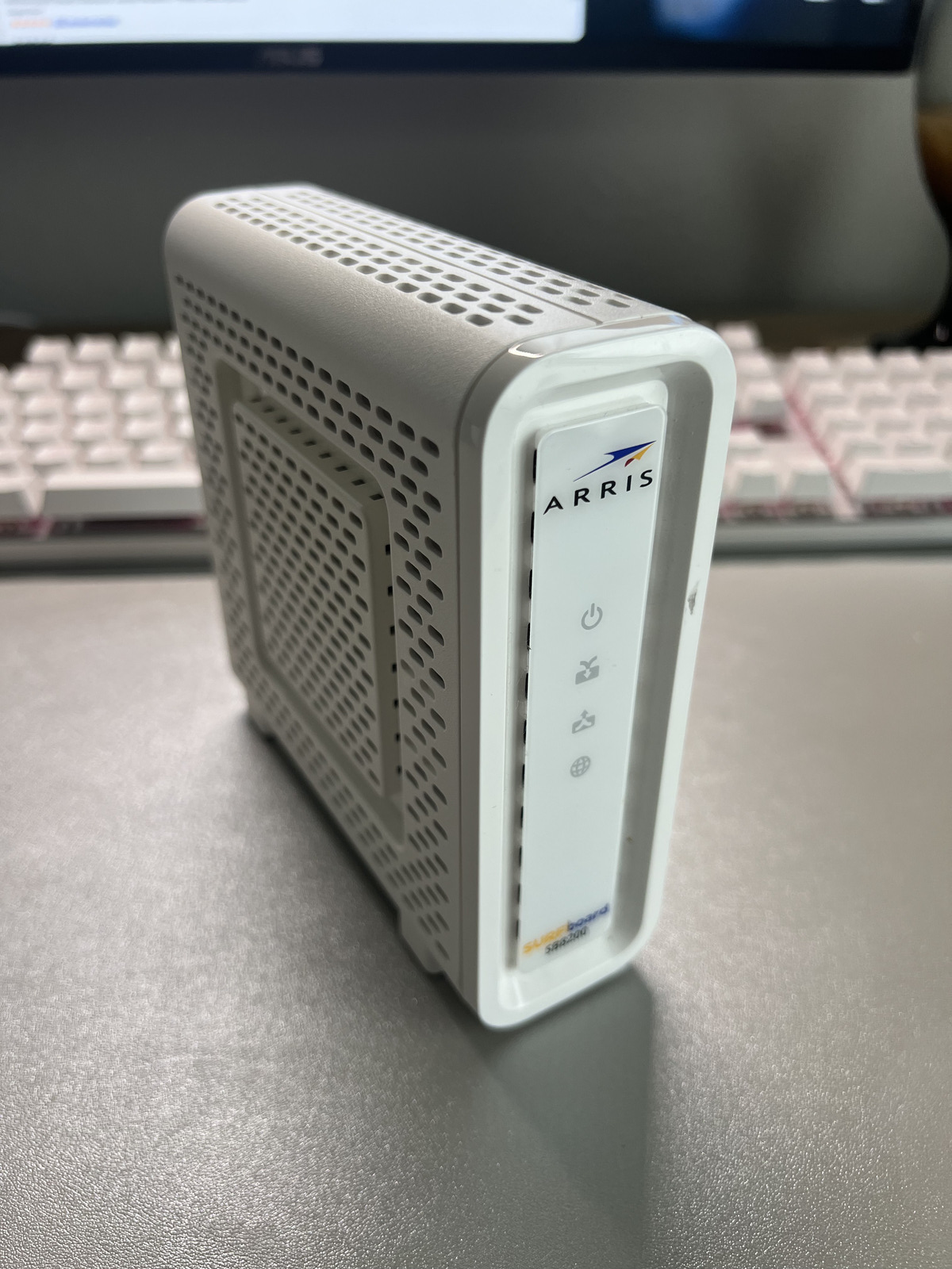 ARRIS SURFboard SB8200 DOCSIS 3.1 10 Gbps Cable Modem 612572215760 | eBay