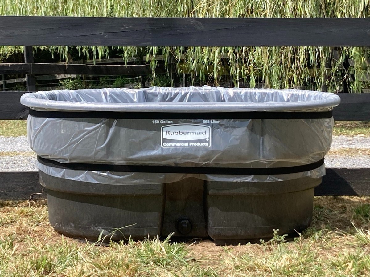 300 Gallon Rubbermaid Stock Tank Round Tarter 6' X 2' Galvanized Round
