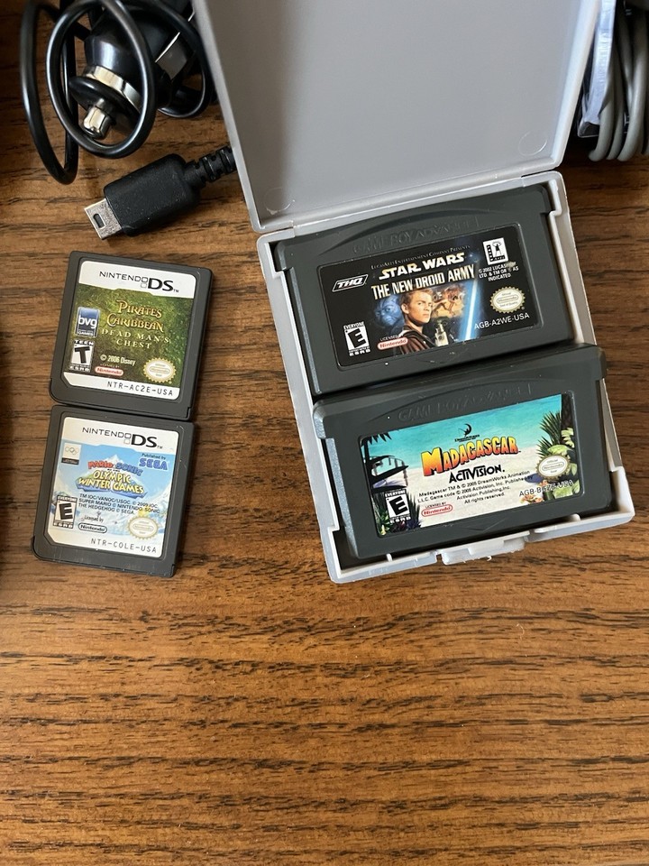 Nintendo Ds Lite With Stylus Chargers And Extra Games | eBay