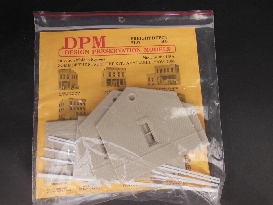 HO SCALE DPM #207 FREIGHT DEPOT STRUCTURE KIT | eBay