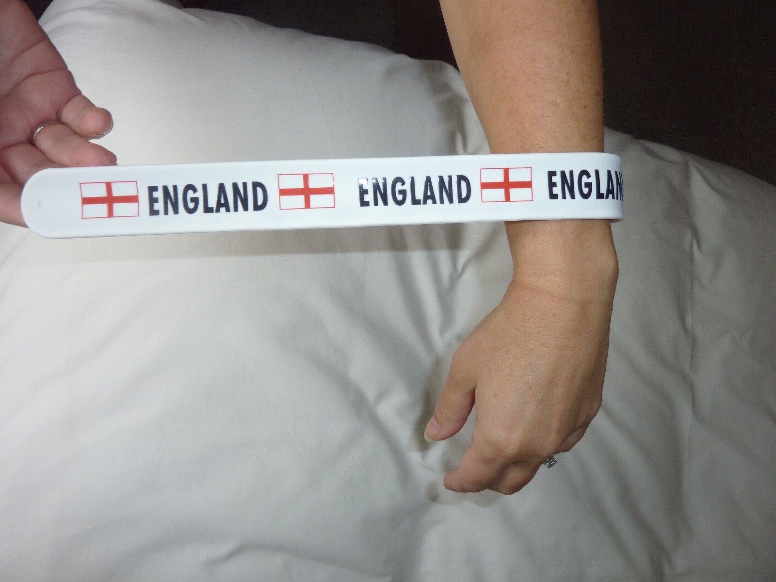 200x ENGLAND & I LOVE LONDON FLEXIBLE SLAP RULER/Snap Ruler/Wristband ...