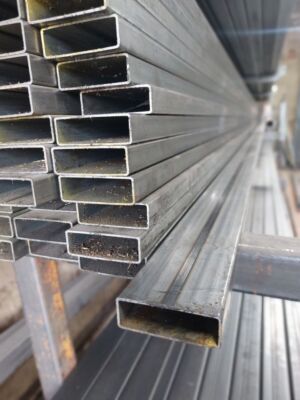 LARGE Mild Steel Rectangle Box Section S235 7.5m Length - Custom Cuts ...