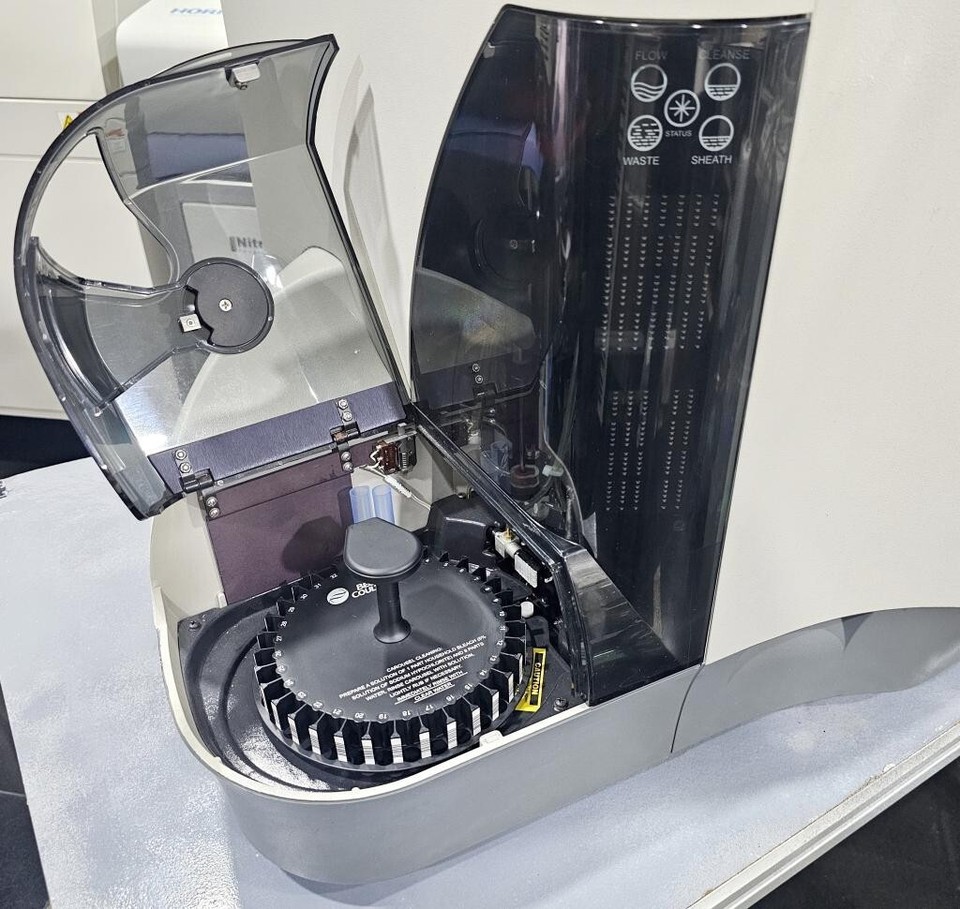 Beckman Coulter Gallios Flow Cytometer | eBay