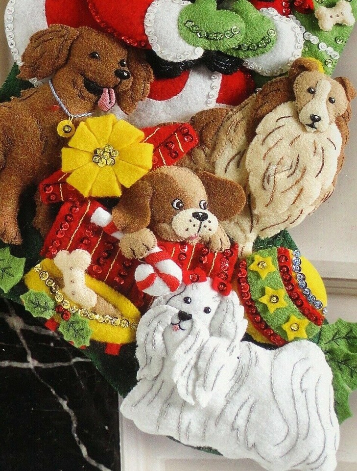 BUCILLA FELT JEWELED CHRISTMAS STOCKING KIT SANTA PAWS DOGS NEW | eBay