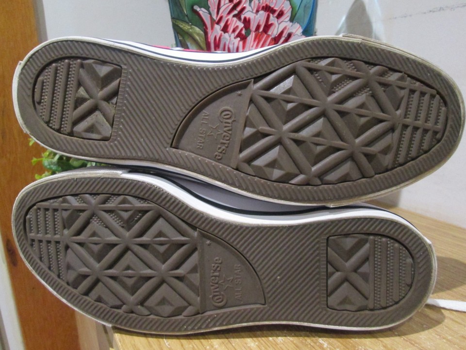 Girls Teens Hyper Pink Converse Hi High Top Shoes / Trainers Size UK 3 ...