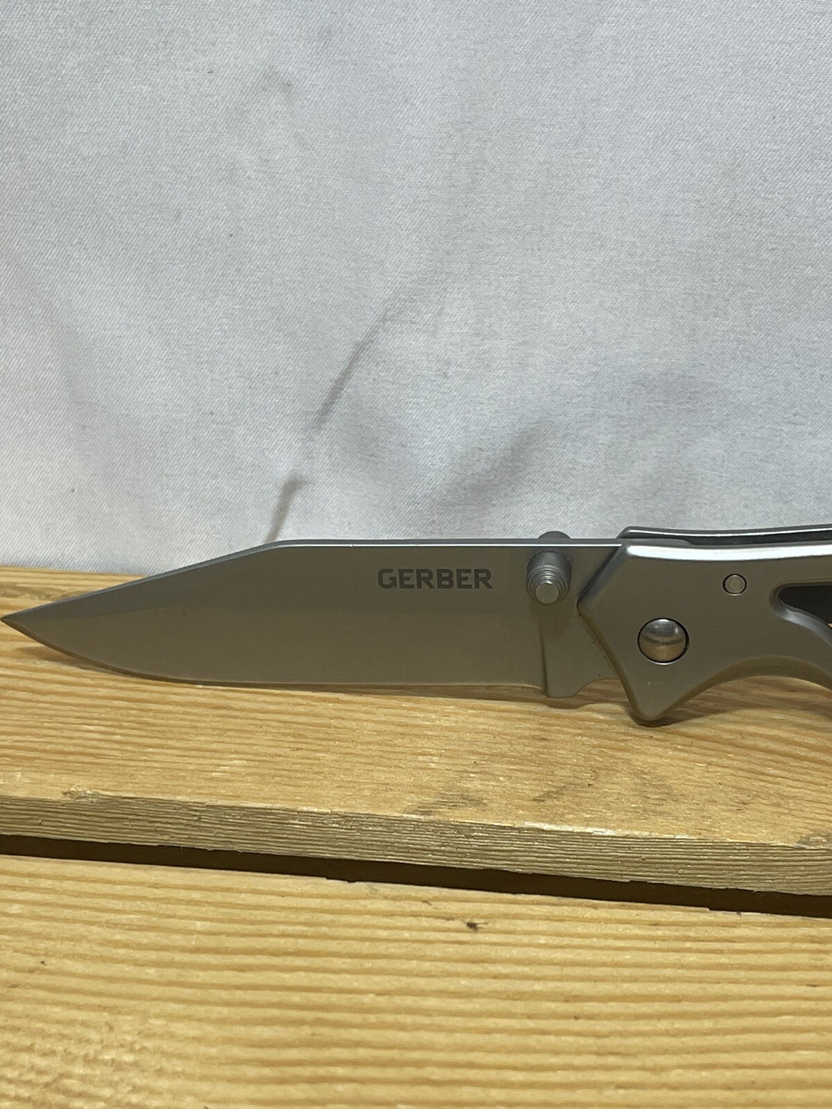 Gerber 4661216A Frame Lock Combination Clip Point Blade Folding Knife ...