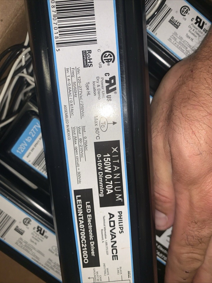 PHILIPS ADVANCE XITANIUM LEDINTA0700C210DO LED DRIVER, 60-210 V, 150W ...