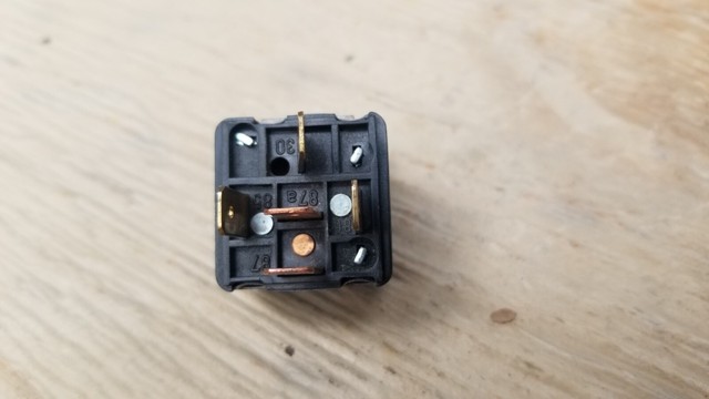 Fuel Pump Relay-Horn Relay Bosch 0332204125 for sale online | eBay