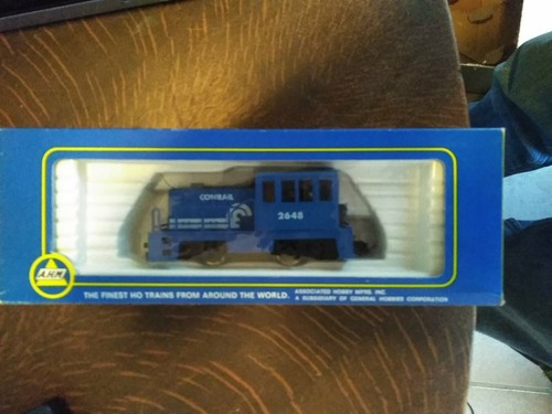 HO Scale AHM Conrail #2648 YARD Switcher Locomotive | eBay