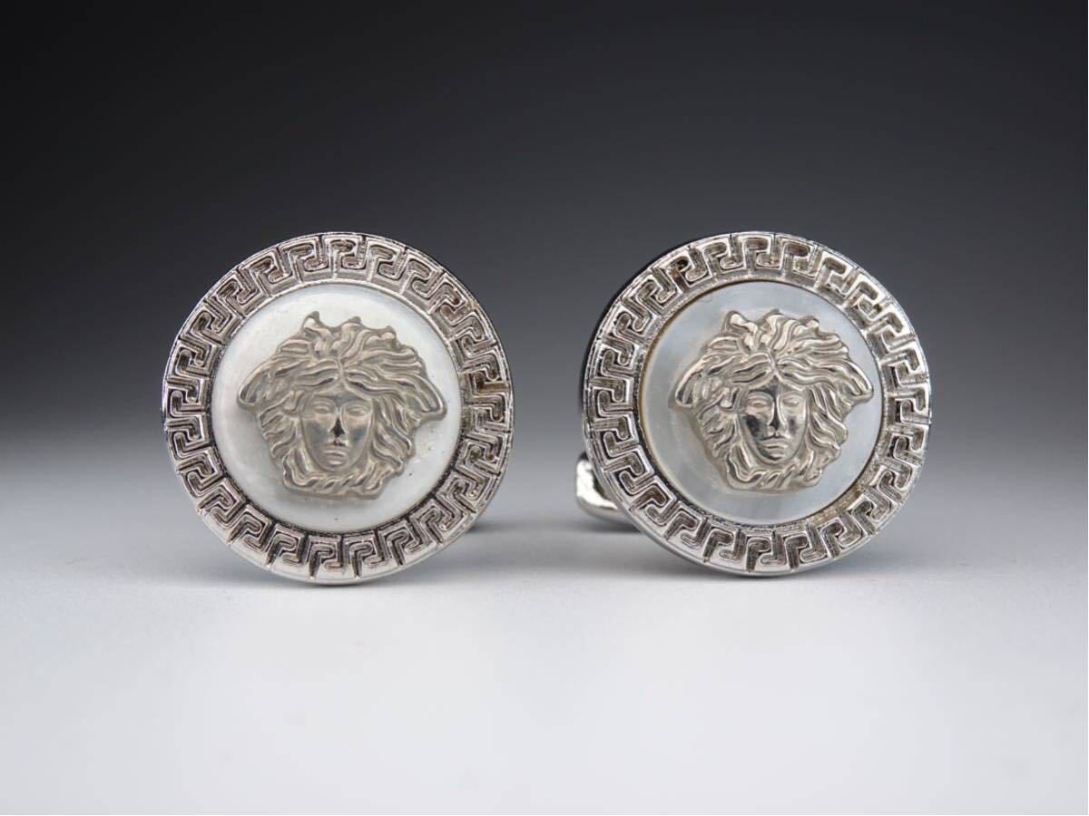 Gianni Versace mother of pearl cufflinks made in Italy Men's ...