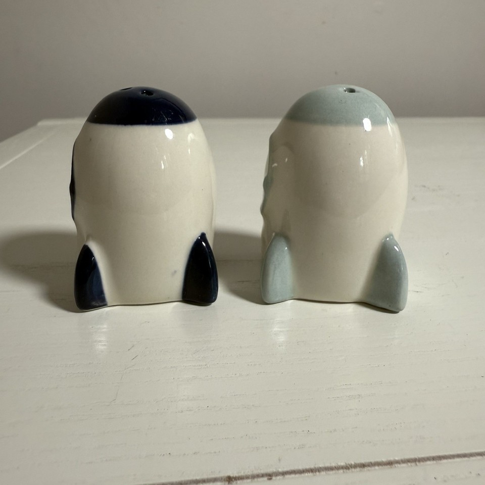 Cracker Barrel Salt and Pepper Shakers ~ Rocket Ships Spaceships ...