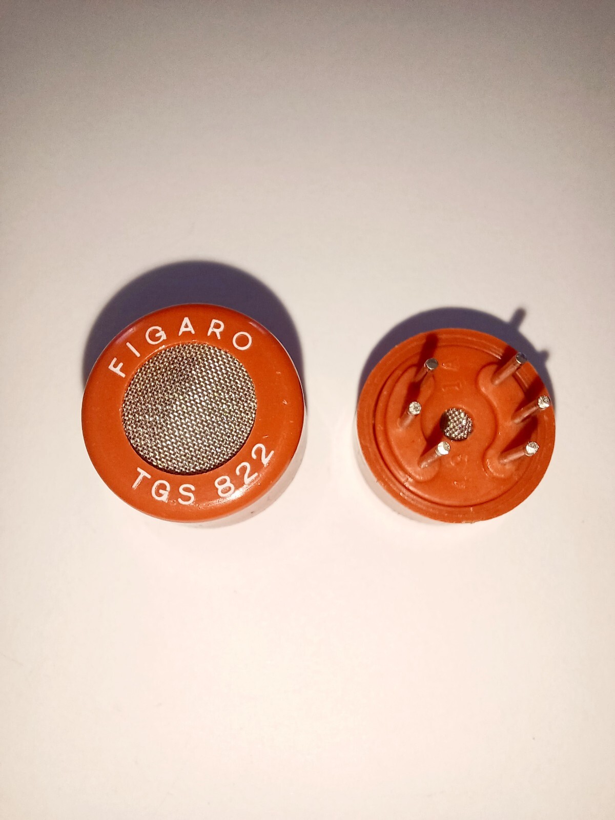 Lot of 2* FIGARO TGS822 Alcohol Toluene Xylene Organic Sensor NAME ...