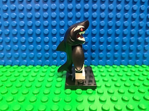 Lego Orca Minifigure Collectible Batman Series 1 71017 CMF Lot Retired ...