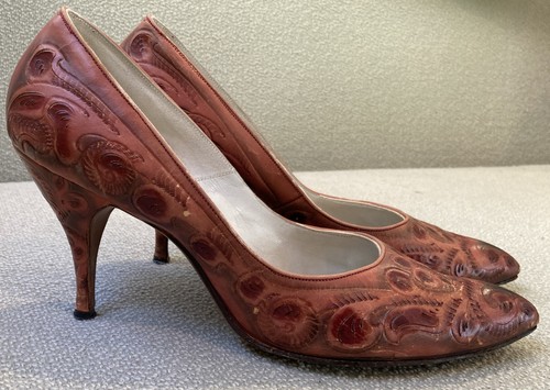 Hand Tooled Leather Western Style 1950s/60s High Heels Size 8AA—VINTAGE ...