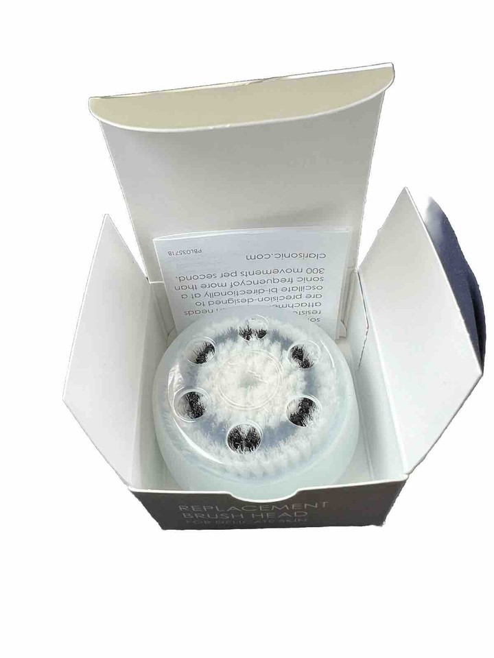 Clarisonic Replacement Brush Head Delicate Skin - NEW IN BOX | eBay
