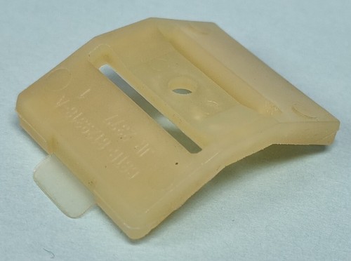 Ford Front Fender Moulding Retainers NOS 1968 TO 72 F100 F250 C8TZ ...