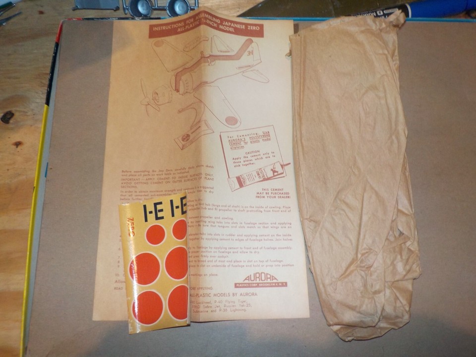 VINTAGE [1953] BROOKLYN AURORA "JAP" ZERO 1/48 +REPRO DECALS | eBay