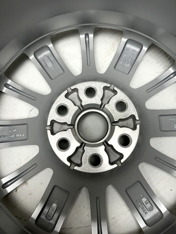 22996317 OEM GM Wheel Rim 18" 2017-2019 Cadillac XT5 3.6L | eBay